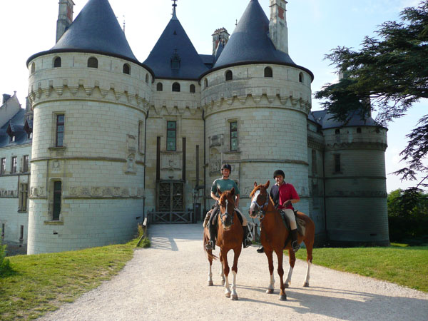 FRANCE - Les Châteaux de la Loire à cheval - Un voyage Rando Cheval